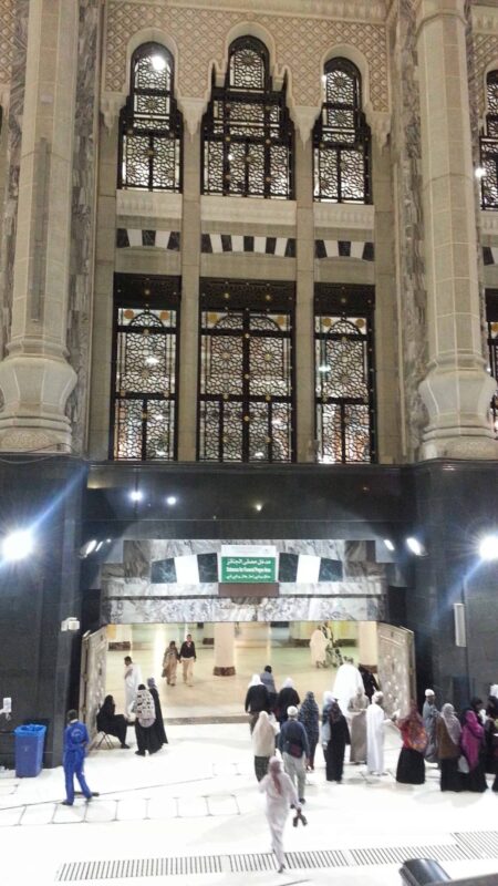 Demystifying Umrah: How Muslims Perform Umrah