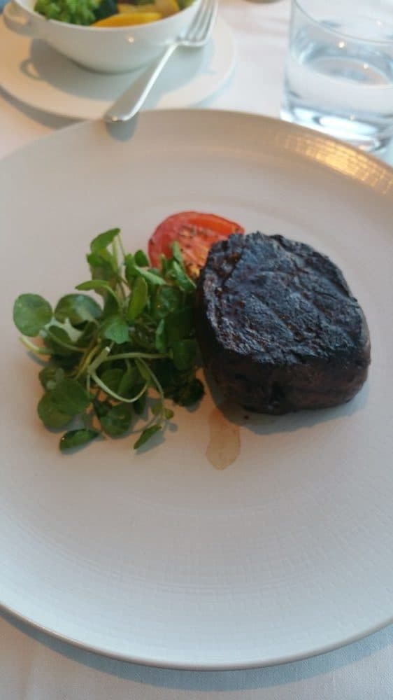 The Best Views In London For A Delicious Halal Meal At Ting Restaurant The Best Views In London For A Delicious Halal Meal At Ting Restaurant