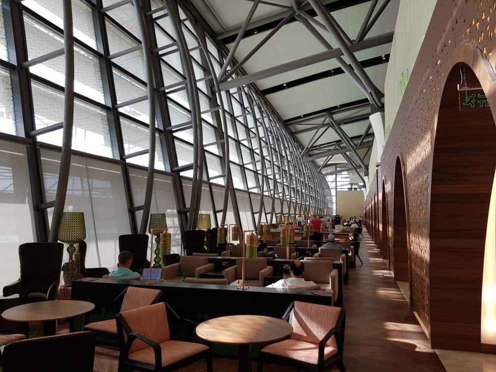 Review: New Muscat Airport Primeclass Lounge | MuslimTravelGirl
